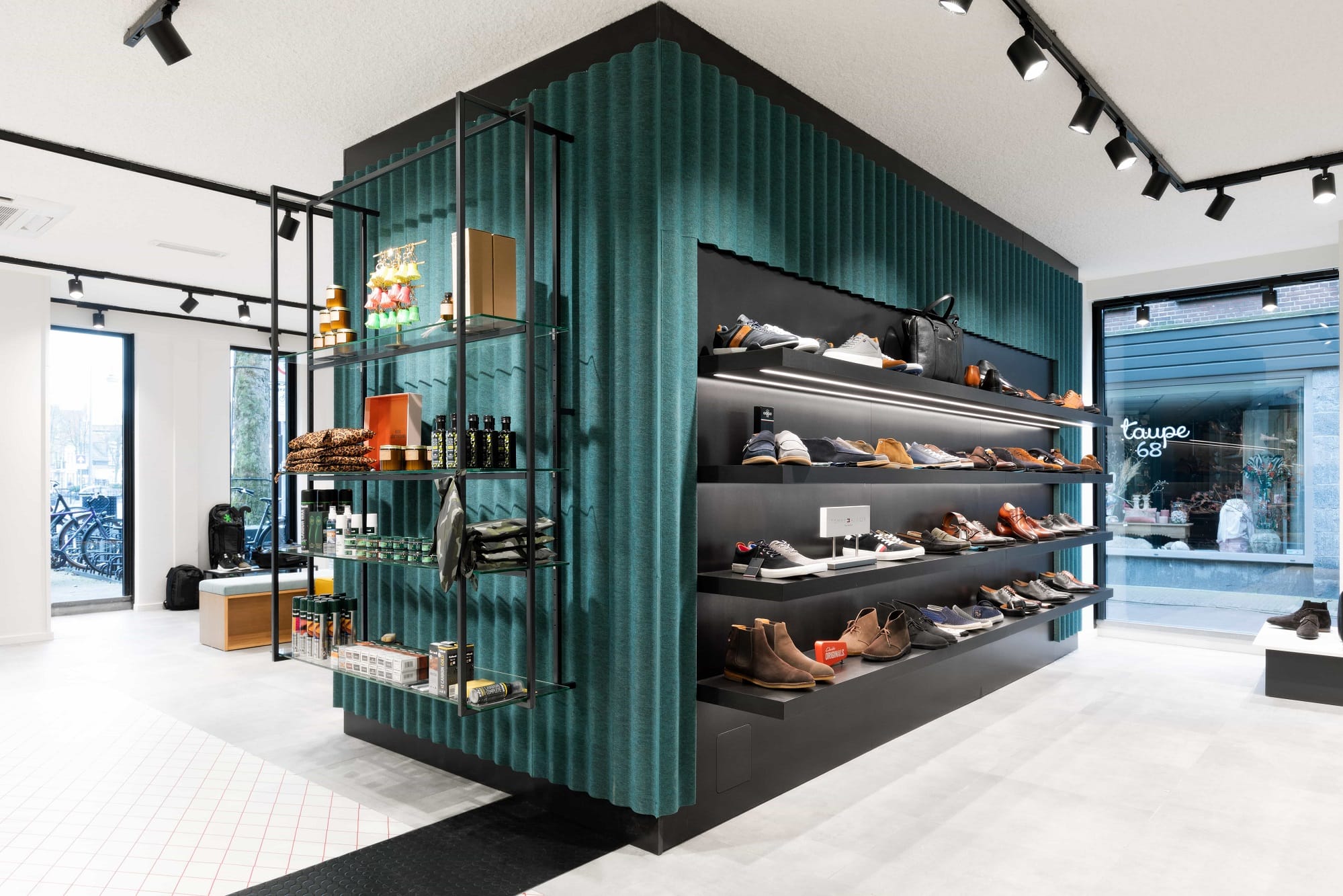 SHUZ | Projects | De Vorm